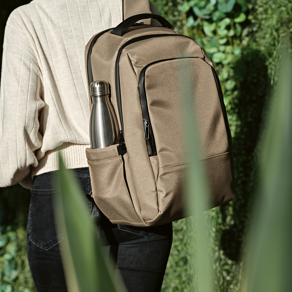 AODACI. New York Backpack