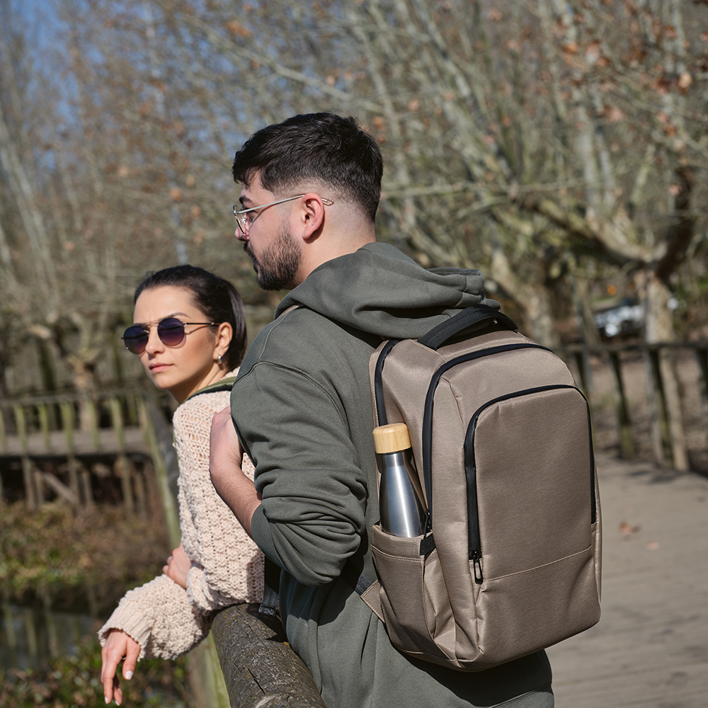 AODACI. New York Backpack